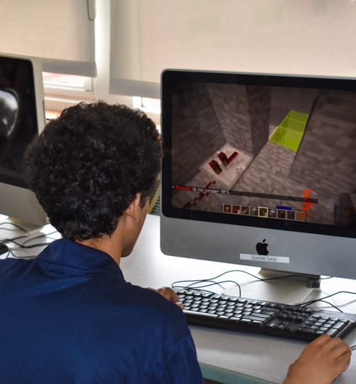 Educational Benefits of Minecraft: Play at Summer Camp